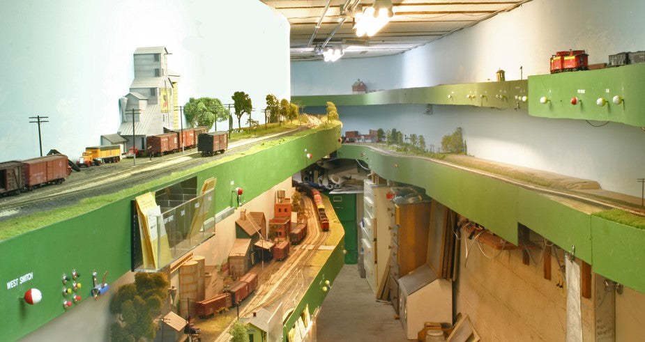 How to Build a Compact Model Train Layout – Trains.com Store