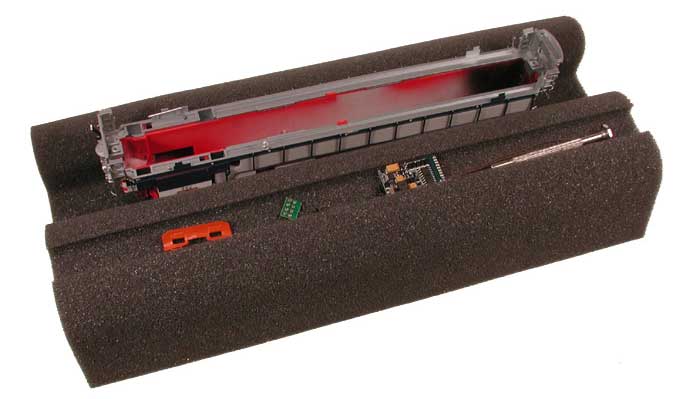 Foam Locomotive Cradle - HO – Trains.com Store